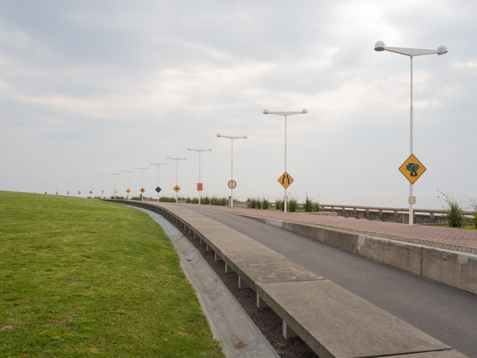 Traffic Signs Services | Definition & Purpose | Eastern Highway